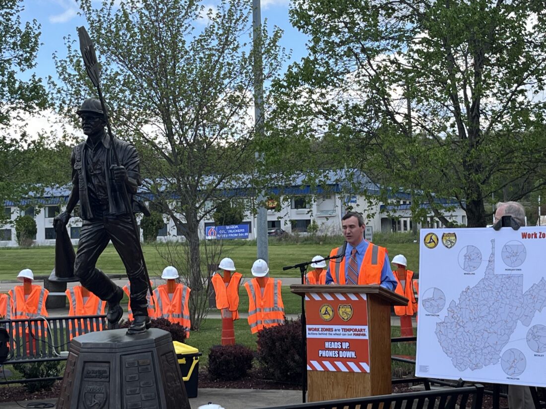 Road workers remembered | News, Sports, Jobs - Marietta Times